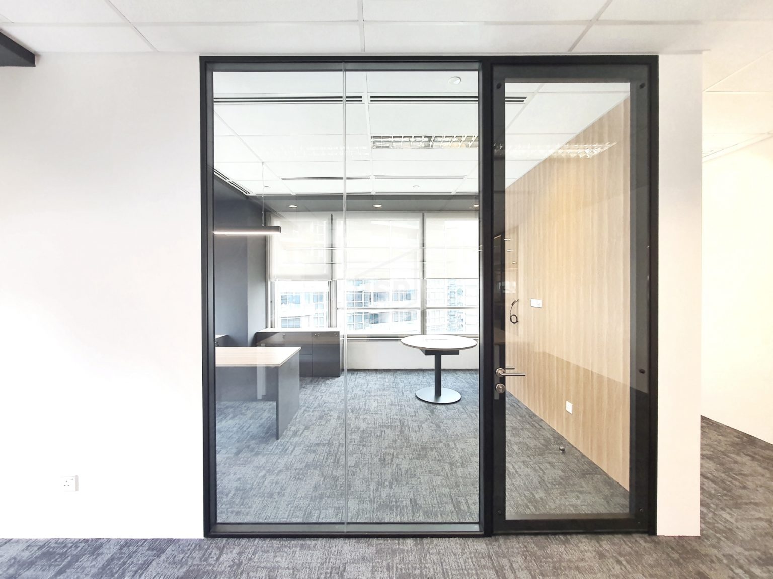 Benefits of Double Glazed Glass Partitions in Workplaces